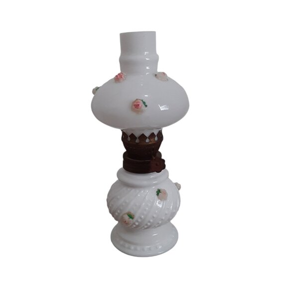 Accents | Vintage Miniature Boudoir Oil Lamp Made In Hong Kong Milk ...